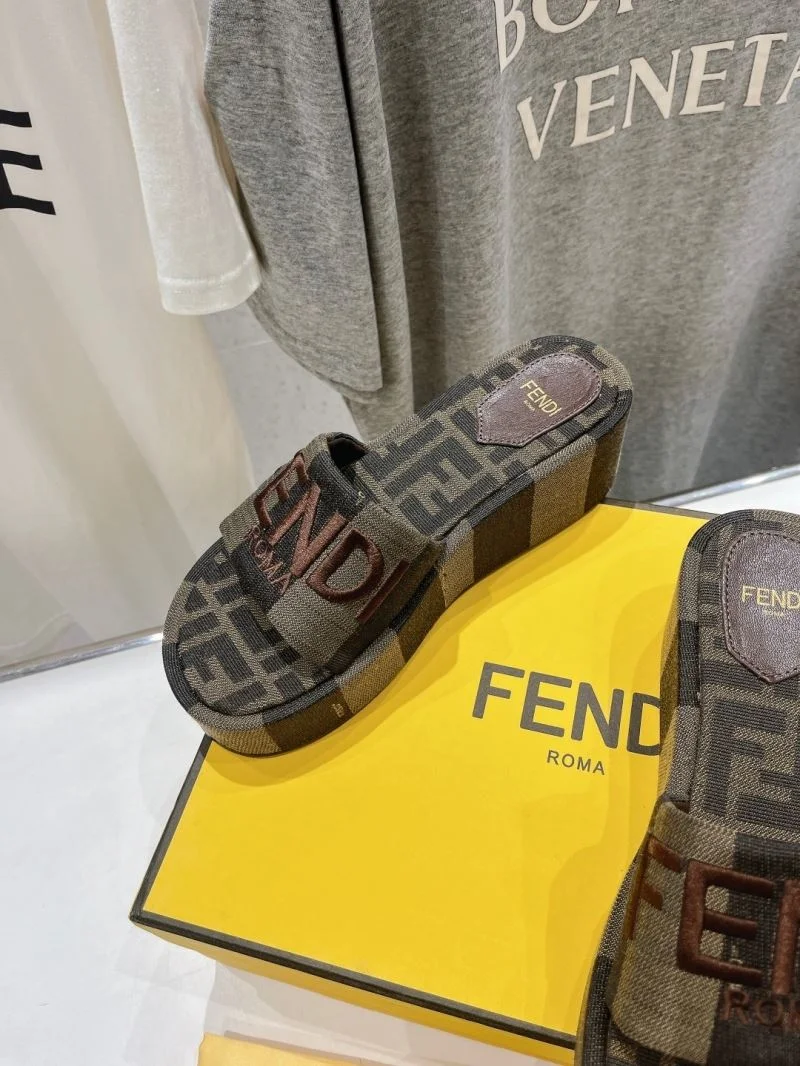 Cut-rate Fendi Slippers