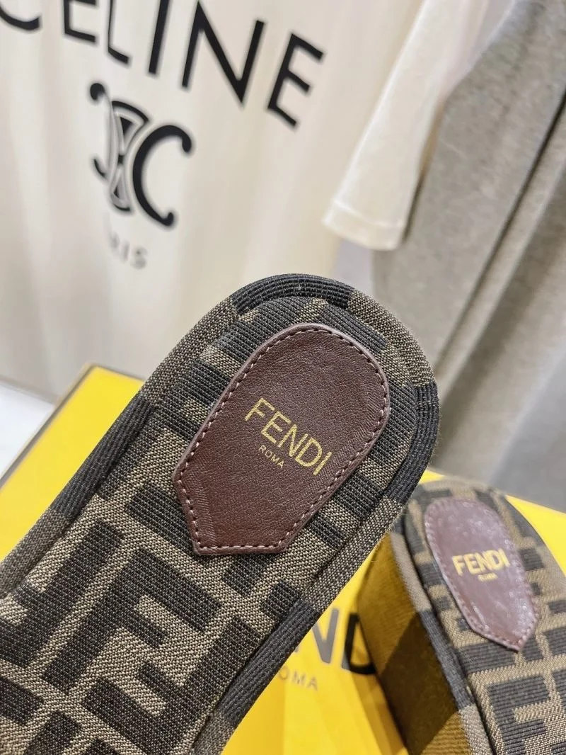 Cut-rate Fendi Slippers