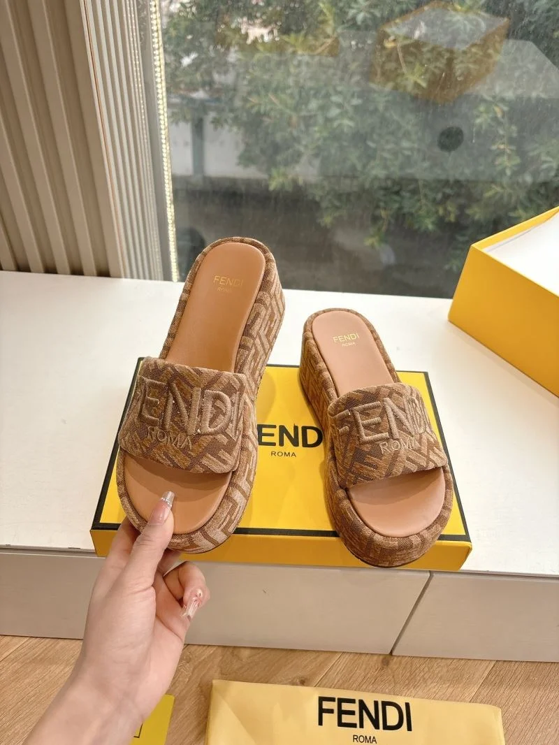 Precise copy Fendi Slippers