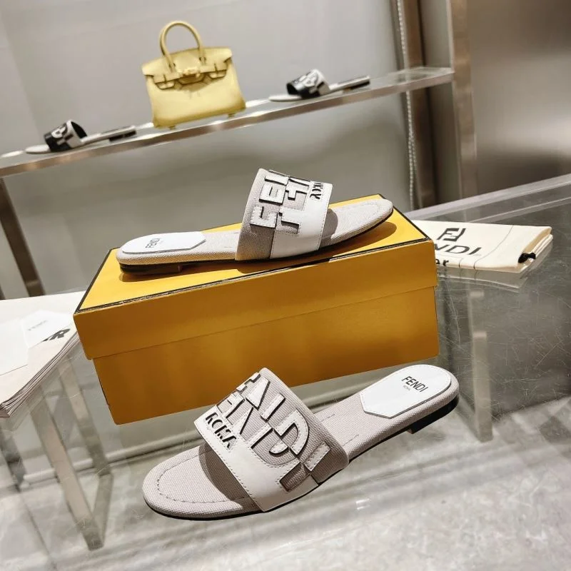 Legit Fendi Slippers