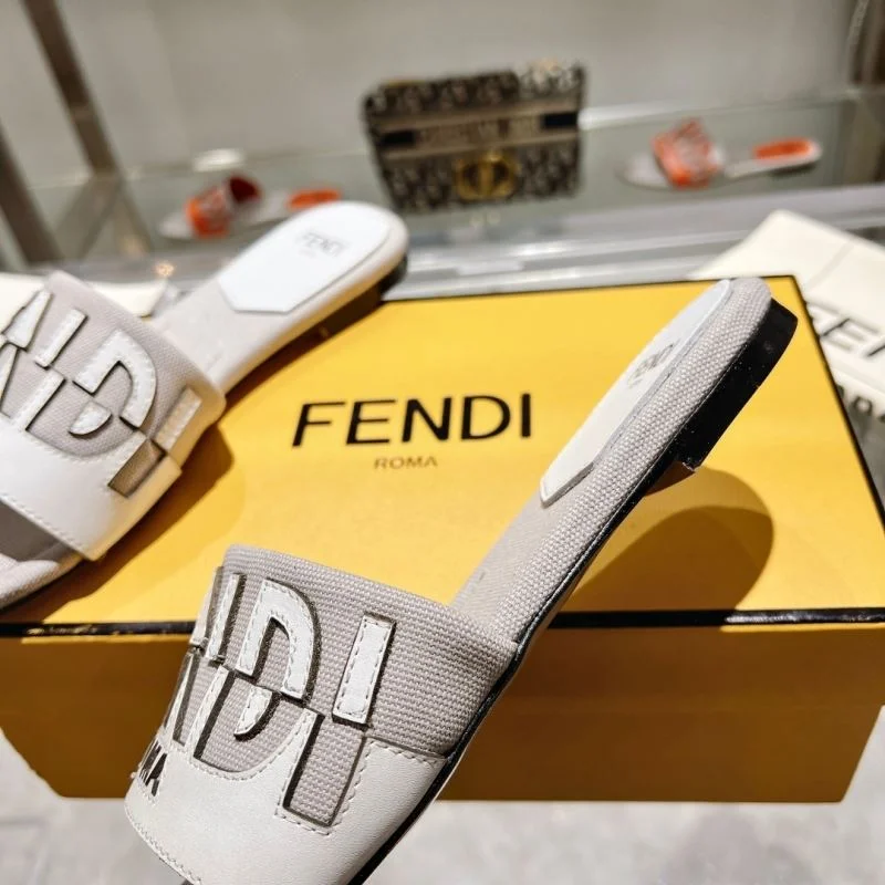 Legit Fendi Slippers