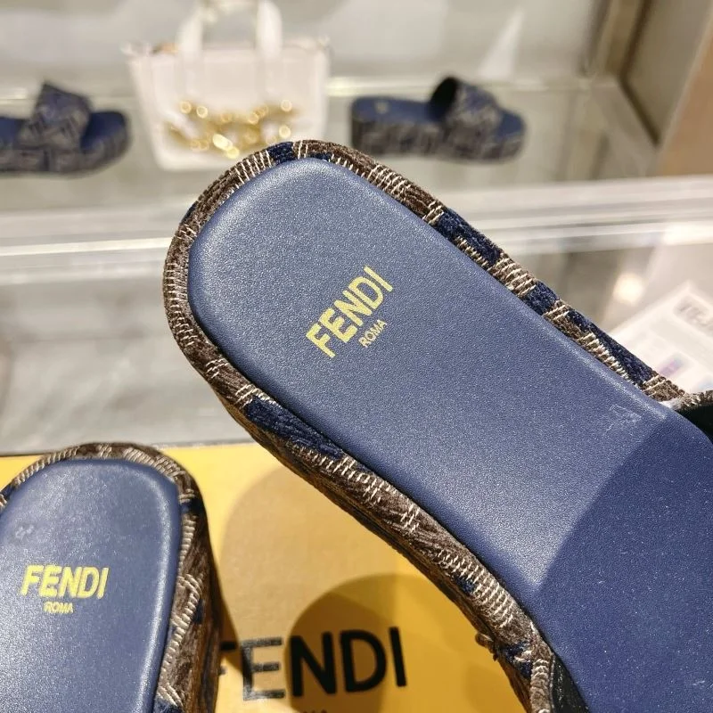 Brand-original Fendi Slippers