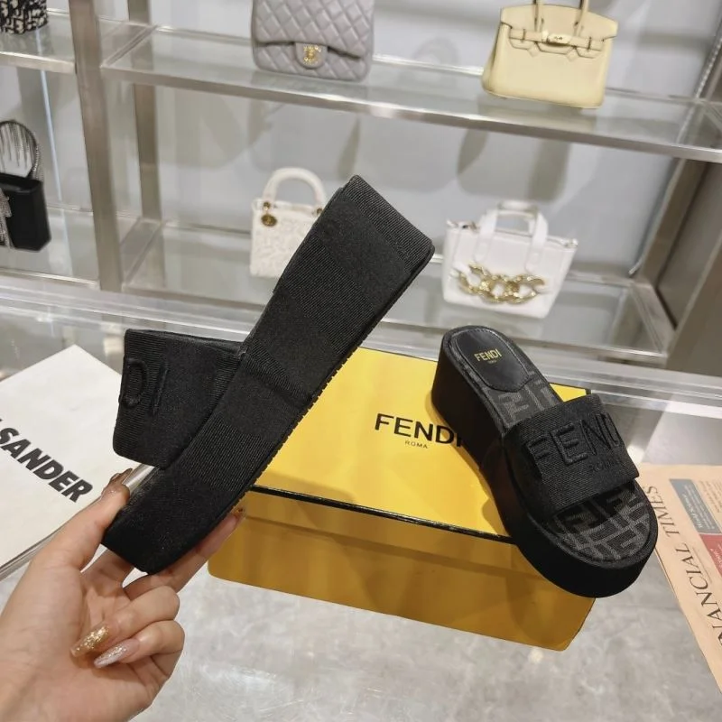 Brand-authenticated Fendi Slippers