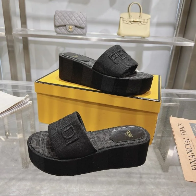 Brand-authenticated Fendi Slippers