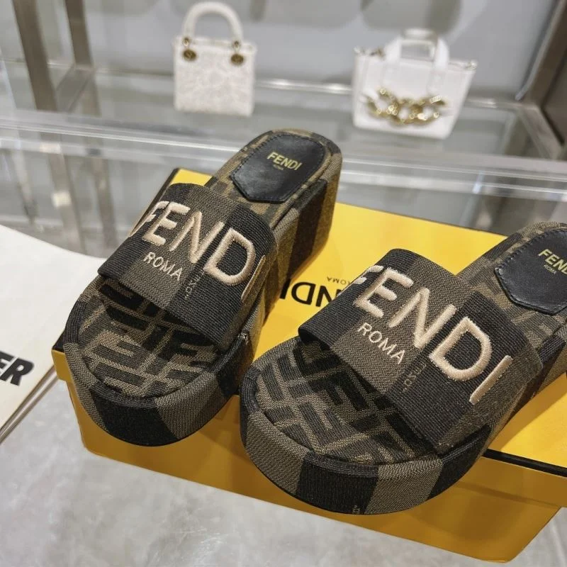 Legit Fendi Slippers