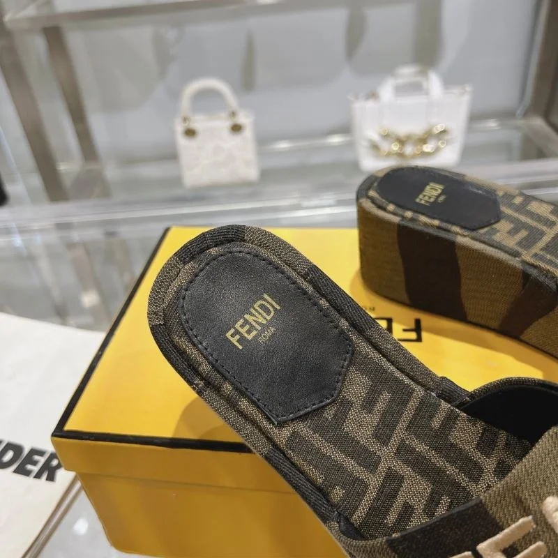 Legit Fendi Slippers