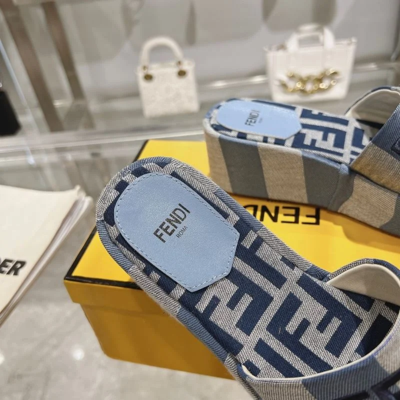 Bargain Fendi Slippers