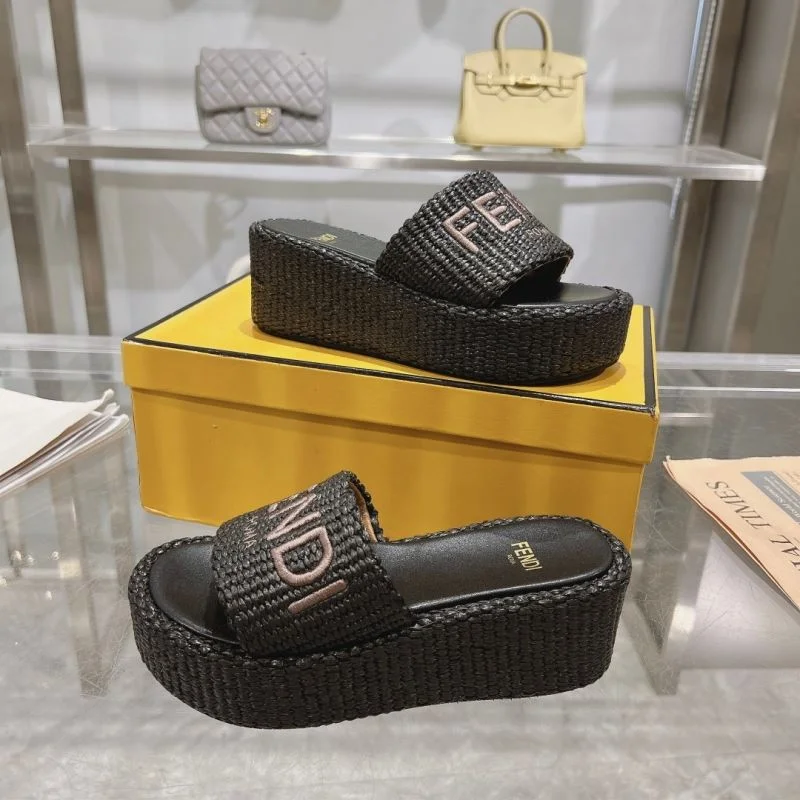 Cut-rate Fendi Slippers