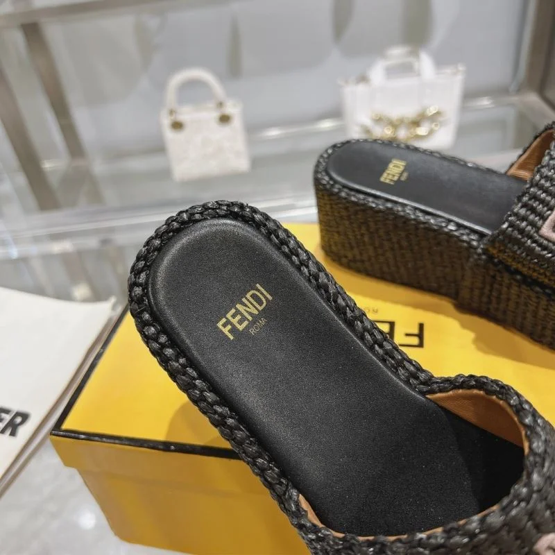 Cut-rate Fendi Slippers