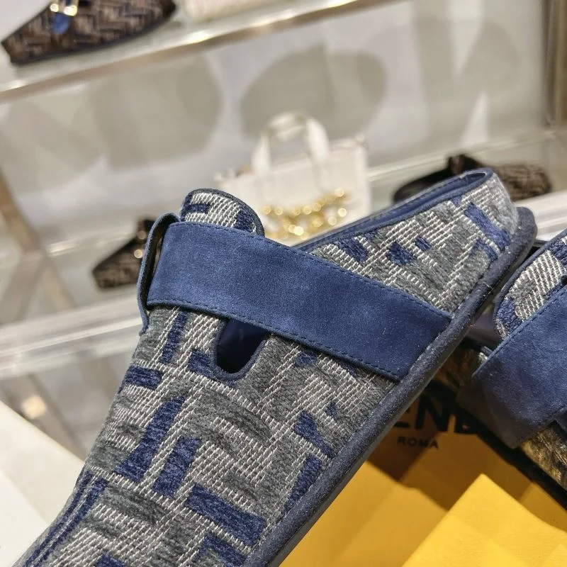 Bargain Fendi Slippers