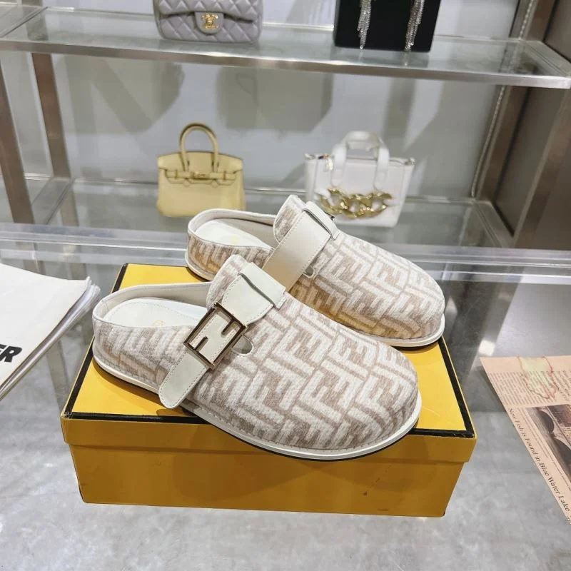 Economical Fendi Slippers