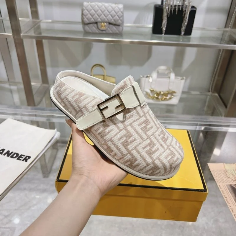 Economical Fendi Slippers