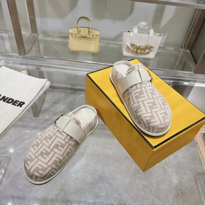 Economical Fendi Slippers