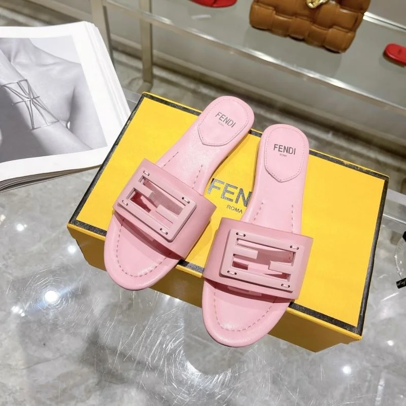 Accurate model Fendi Slippers