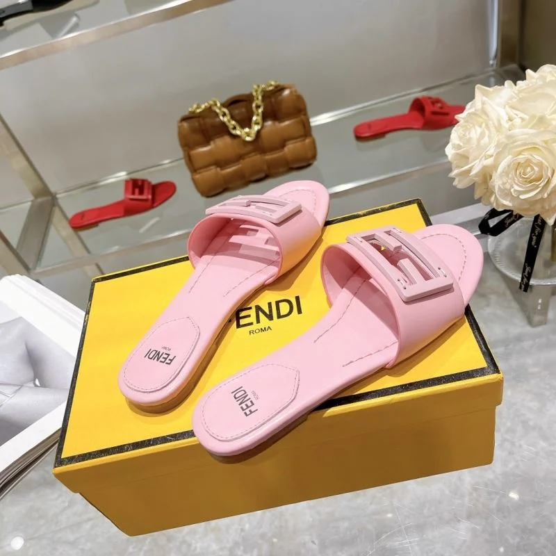 Accurate model Fendi Slippers