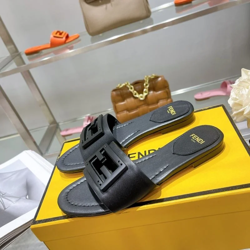 Fendi Slippers