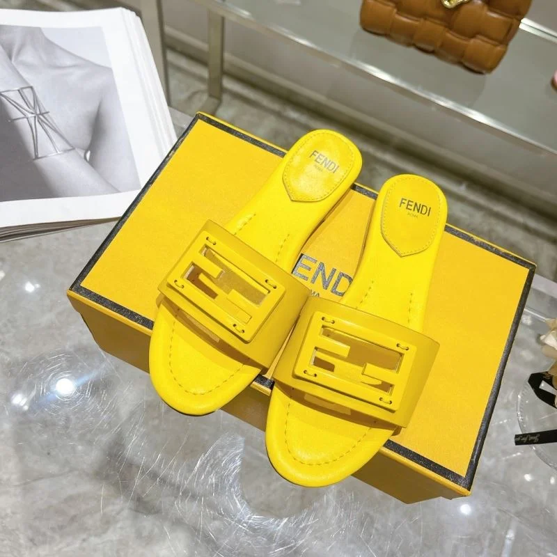 Accurate model Fendi Slippers