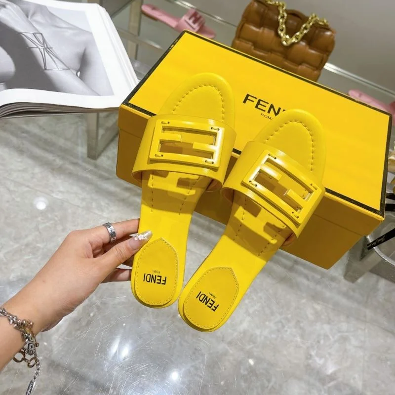 Accurate model Fendi Slippers