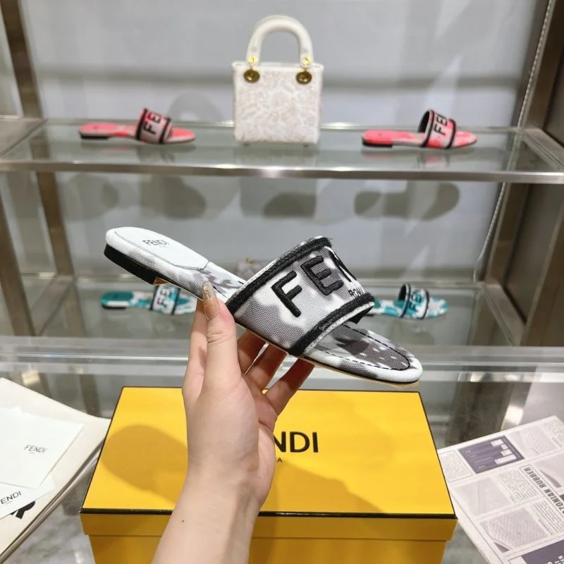 1:1 copy Fendi Slippers
