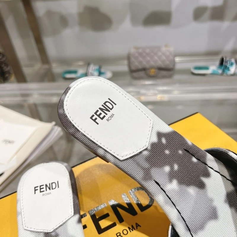 1:1 copy Fendi Slippers