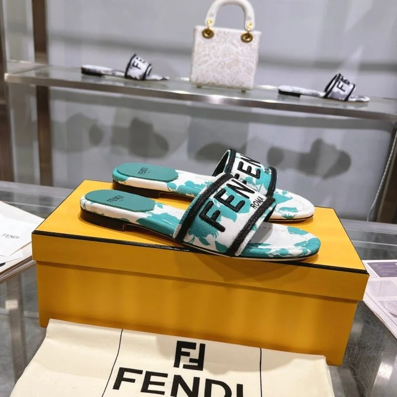 Brand-original Fendi Slippers