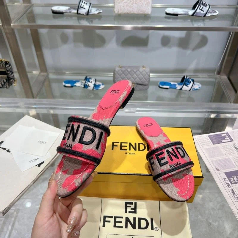 Legit Fendi Slippers
