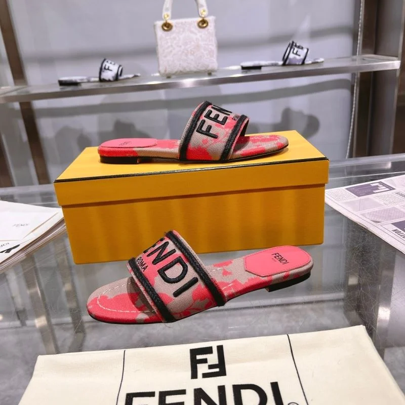 Legit Fendi Slippers