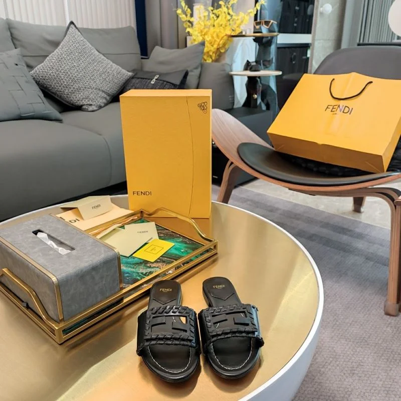 Legit Fendi Slippers
