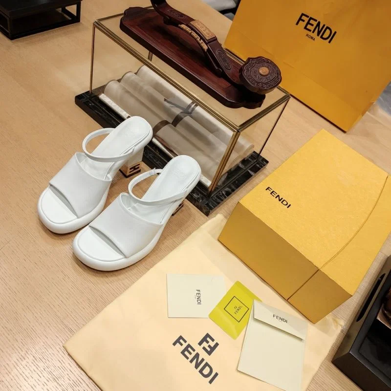 Factory-made Fendi Slippers