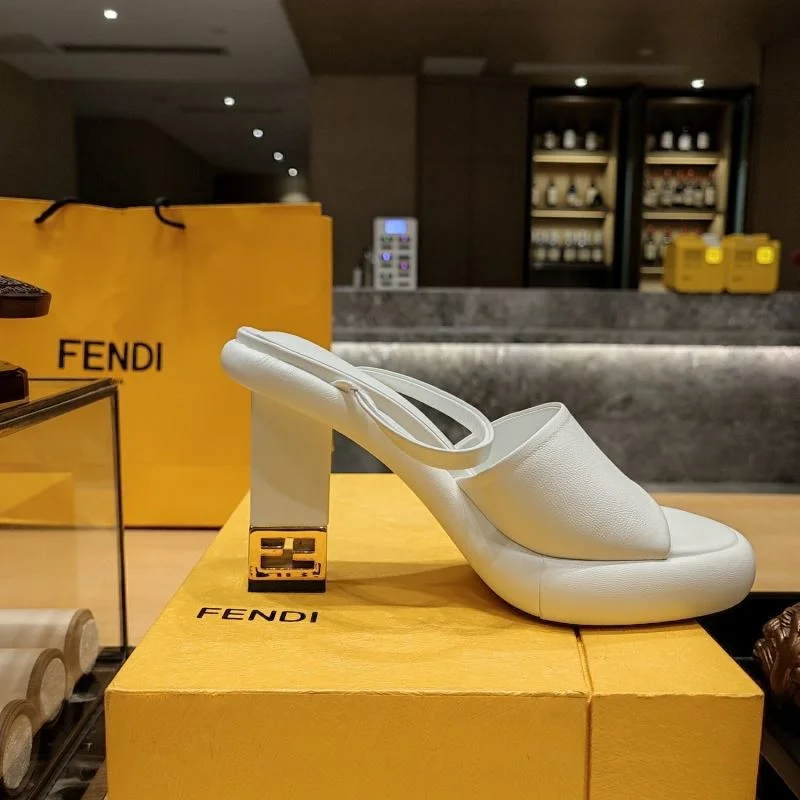 Factory-made Fendi Slippers
