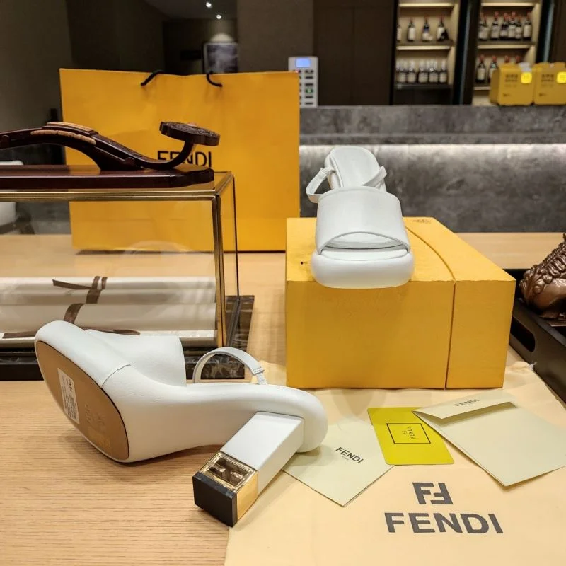 Factory-made Fendi Slippers