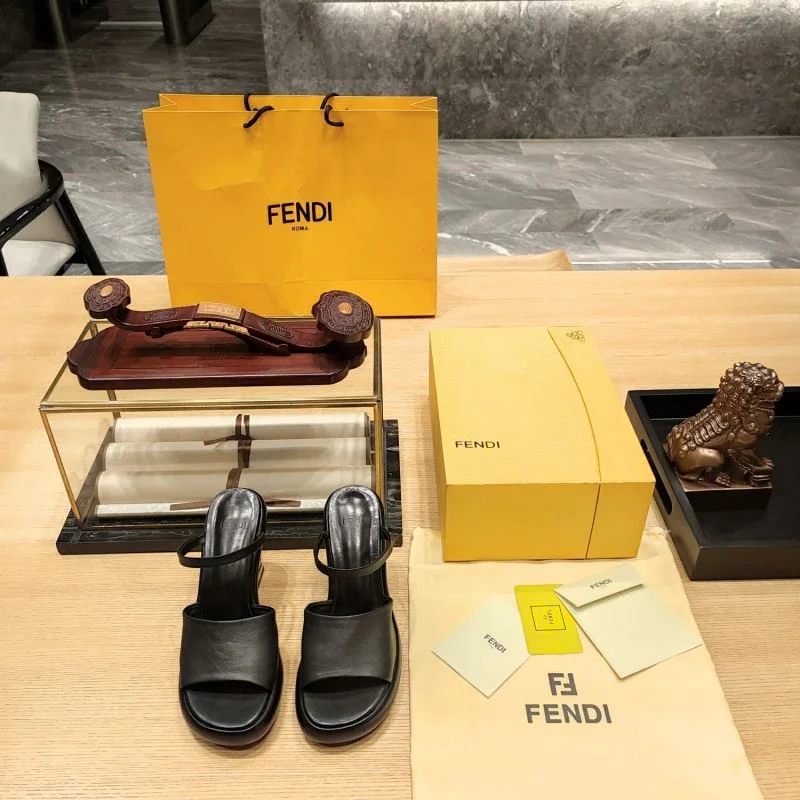 Fendi Slippers