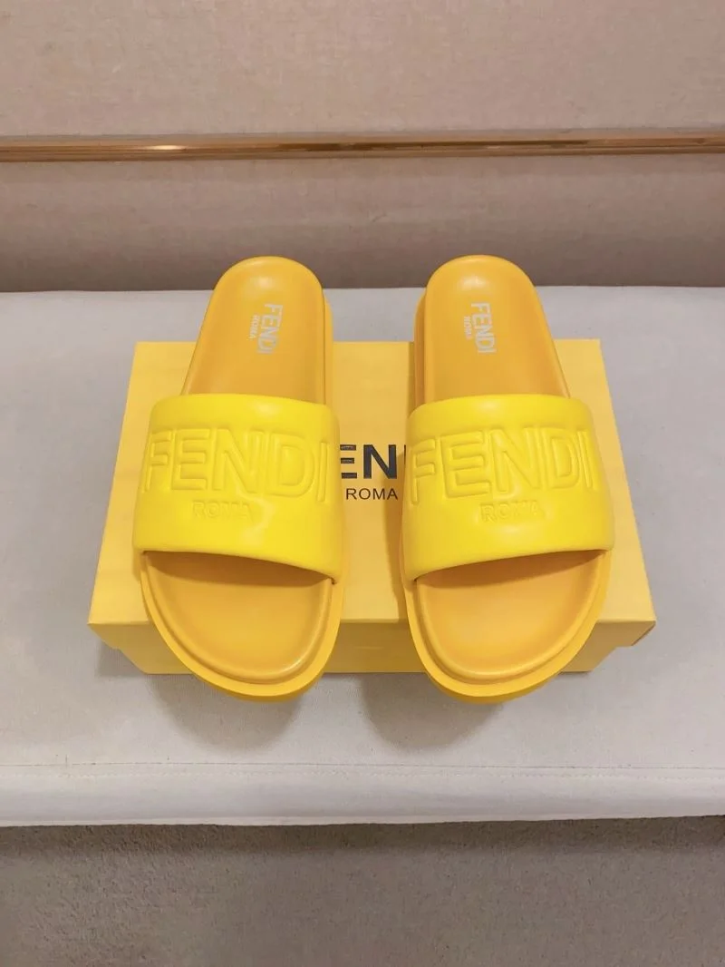 Inexpensive Fendi Slippers