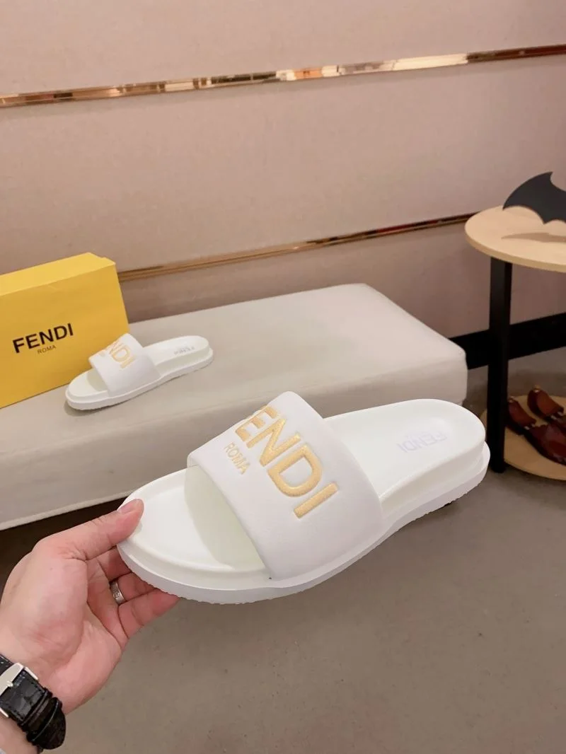 Economical Fendi Slippers