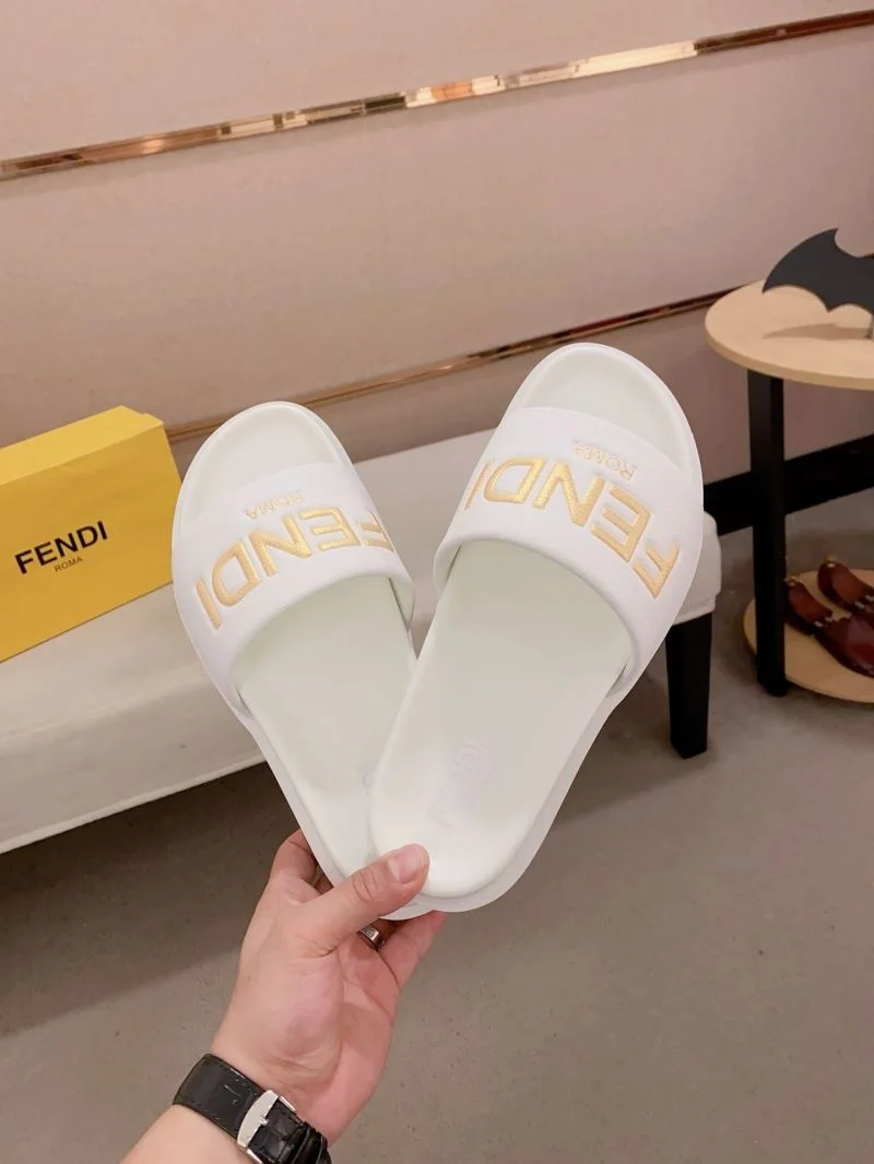 Economical Fendi Slippers