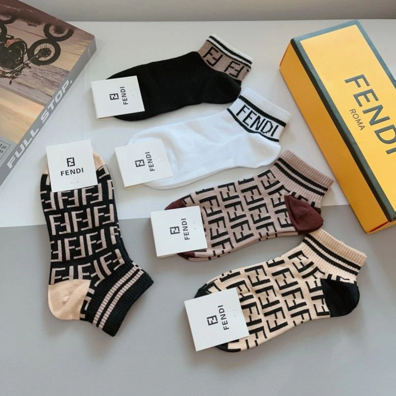 1:1 copy Fendi Socks