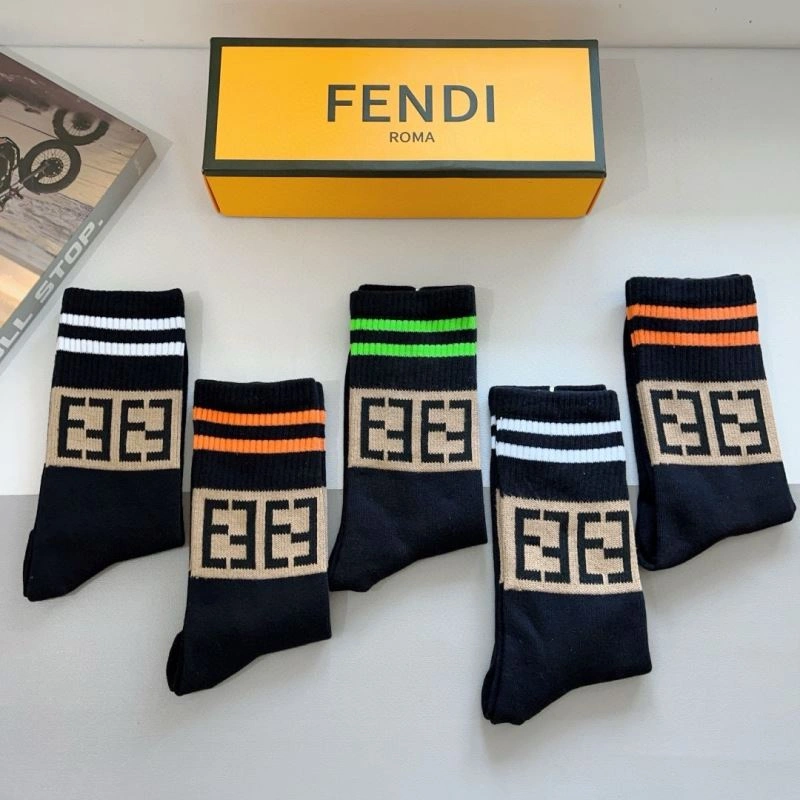 Top mirror Fendi Socks