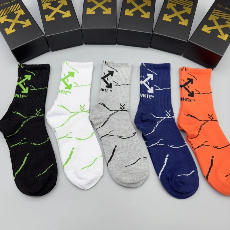 Precise copy Fendi Socks