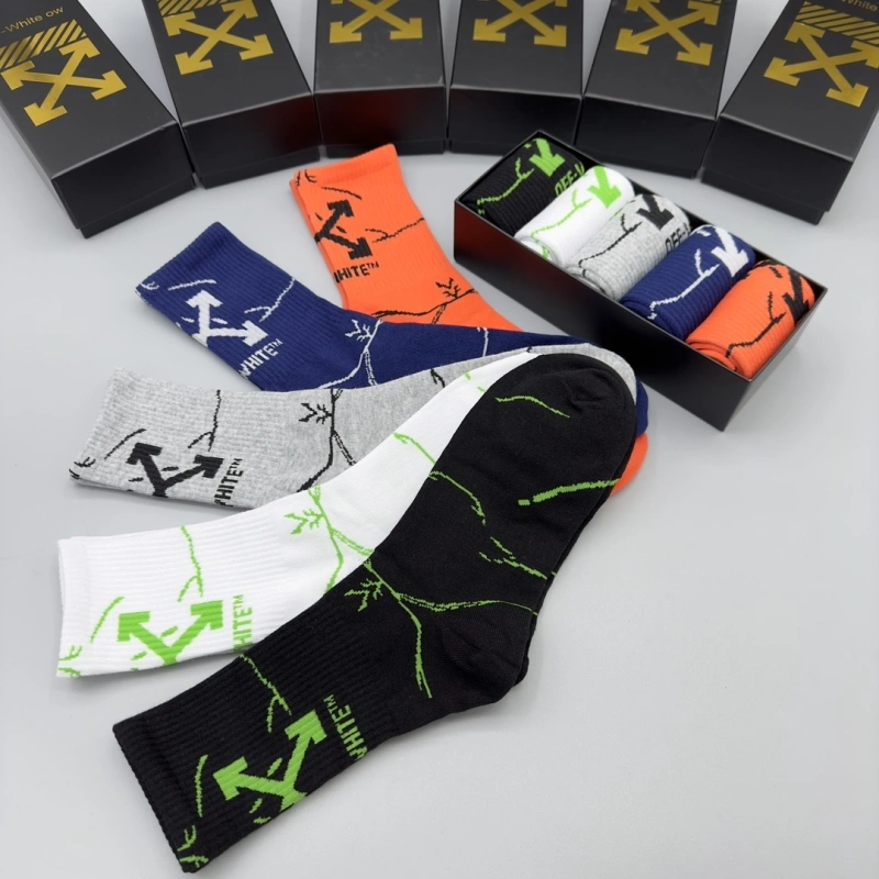 Precise copy Fendi Socks