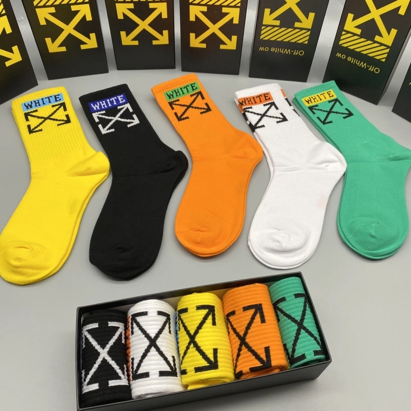 Low-cost Fendi Socks