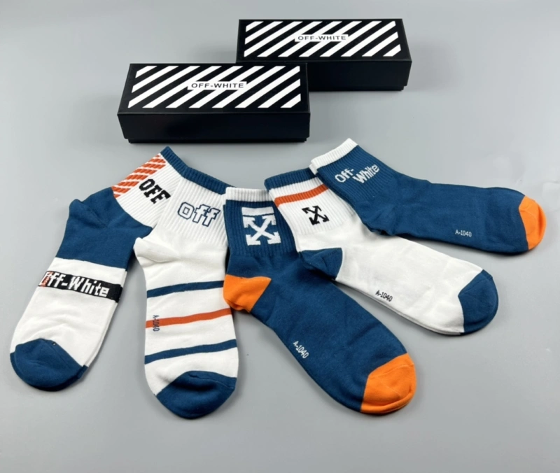 1:1 copy Fendi Socks