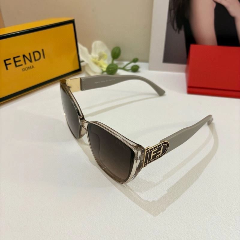 Precise copy Fendi Sunglasses