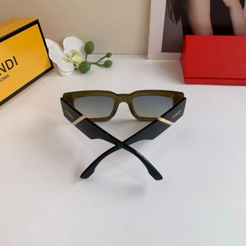 Perfect replica Fendi Sunglasses