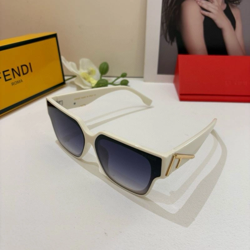 1:1 copy Fendi Sunglasses