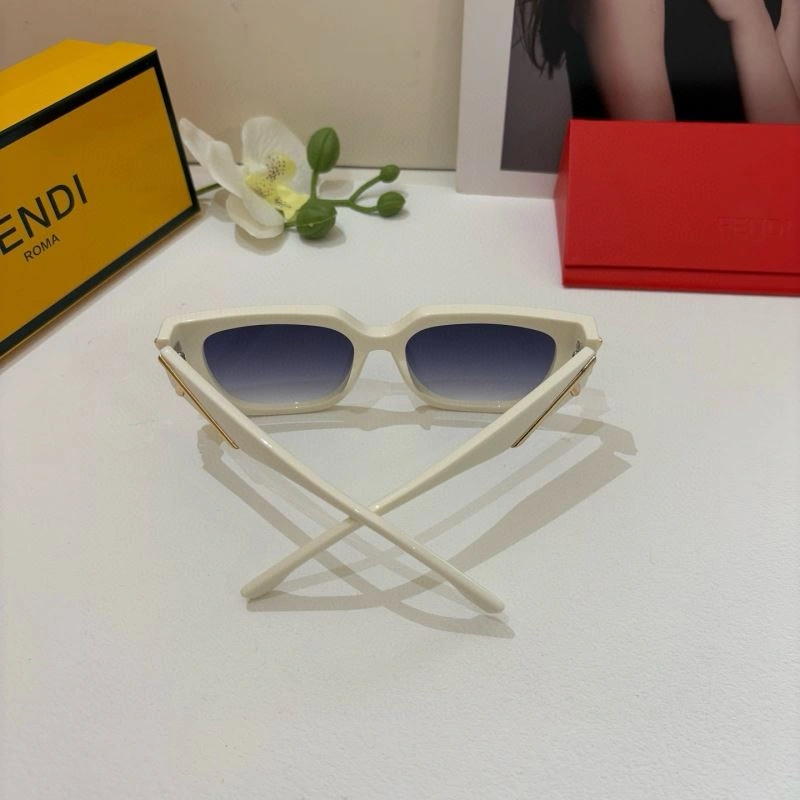 1:1 copy Fendi Sunglasses