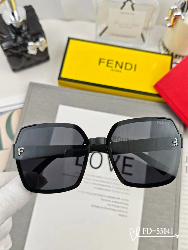 Cut-rate Fendi Sunglasses
