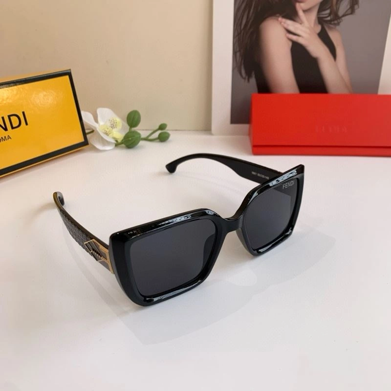 High fidelity Fendi Sunglasses