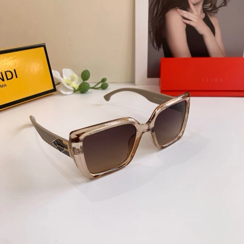 Top mirror Fendi Sunglasses