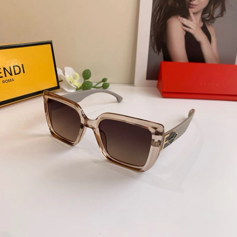 Top mirror Fendi Sunglasses