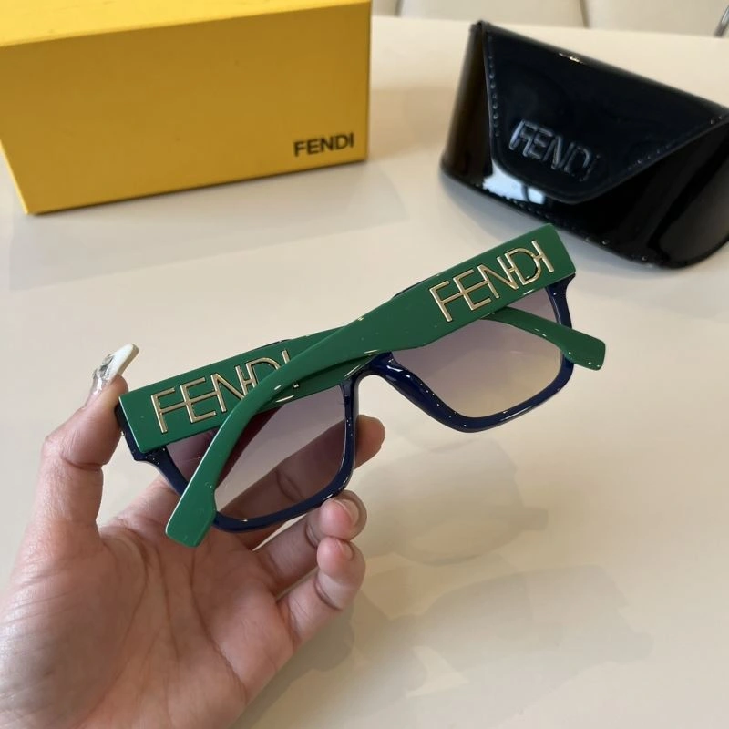 Top match Fendi Sunglasses